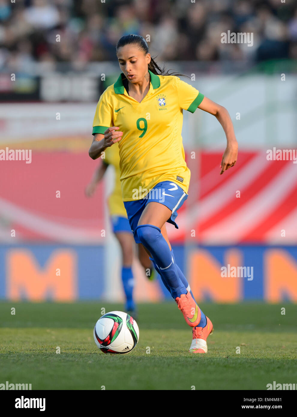 Fuerth, Germany. 8th Apr, 2015. Brazil's Andressa Alves in action ...