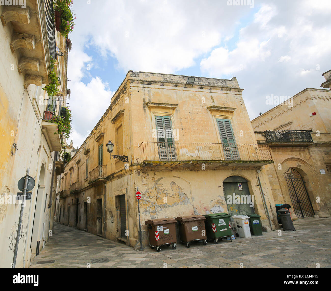 Old houses in the typical yellow Lecce stone in the old center of Lecce ...