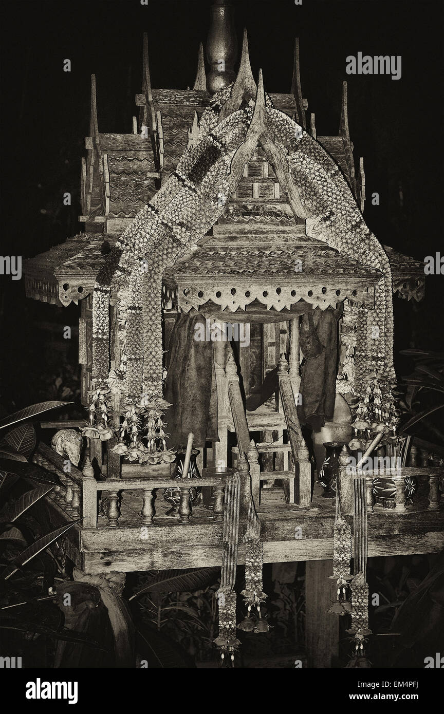 Images spirit house hi-res stock photography and images - Alamy