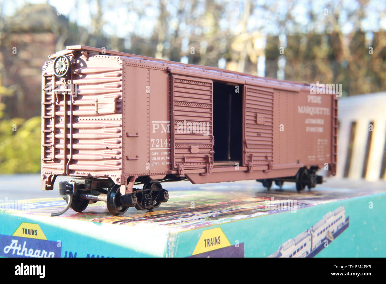 A series of images showing Model Railways, trains, locomotives, wagons ...
