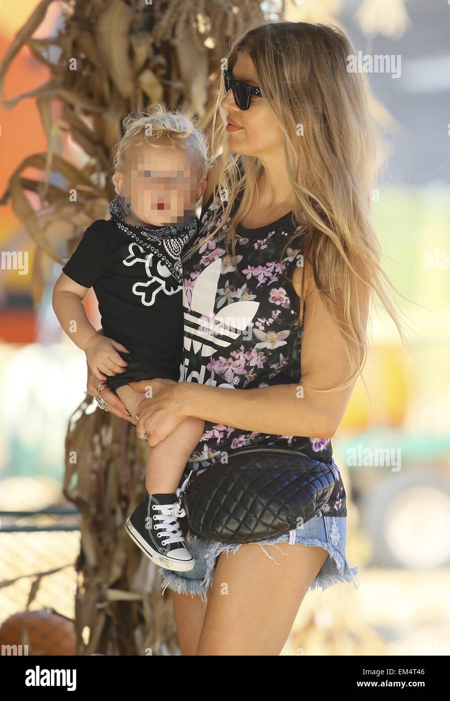 Josh duhamel and son axl hi-res stock photography and images - Alamy