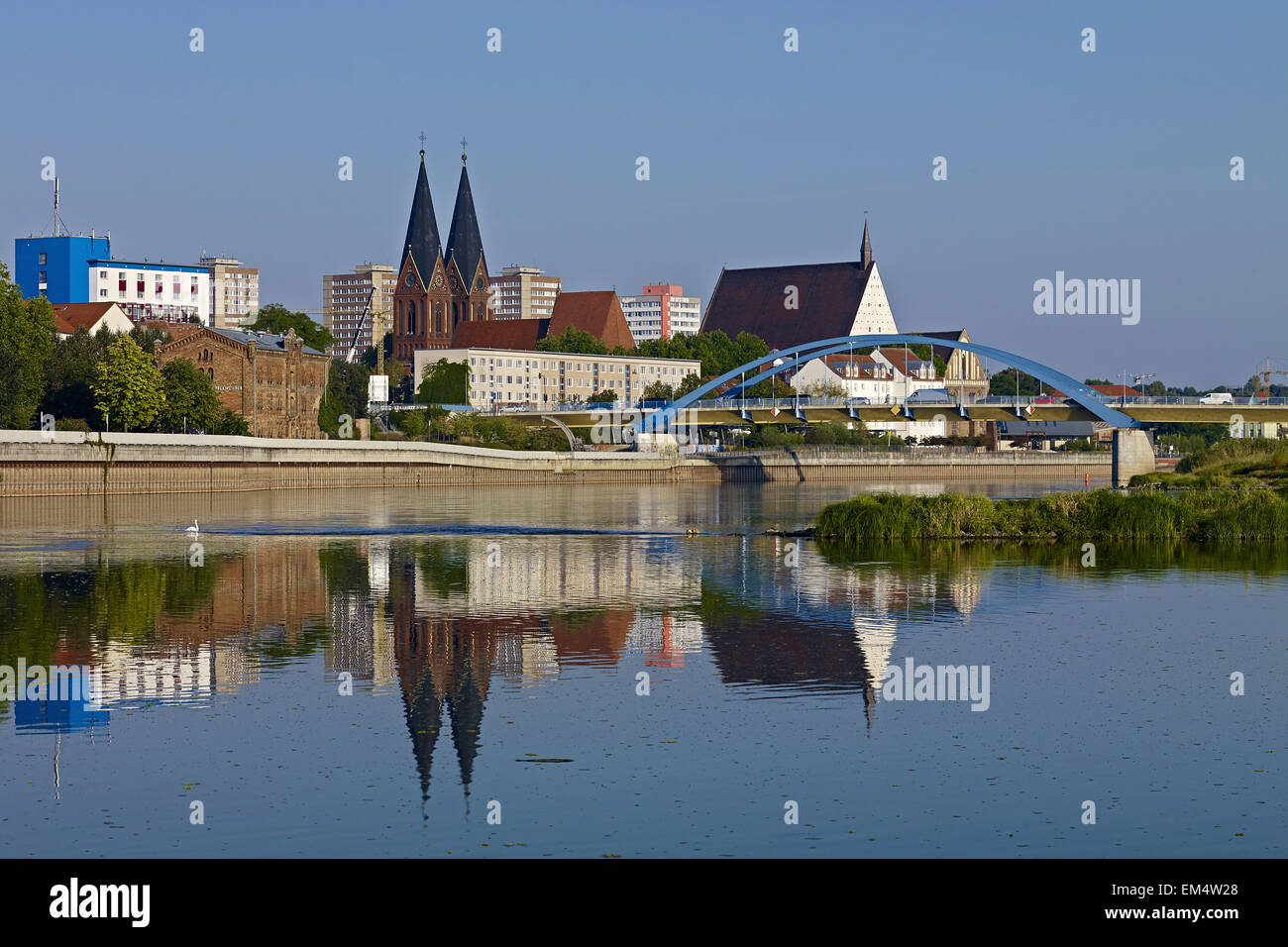 Oder bridge frankfurt oder germany hi-res stock photography and images ...