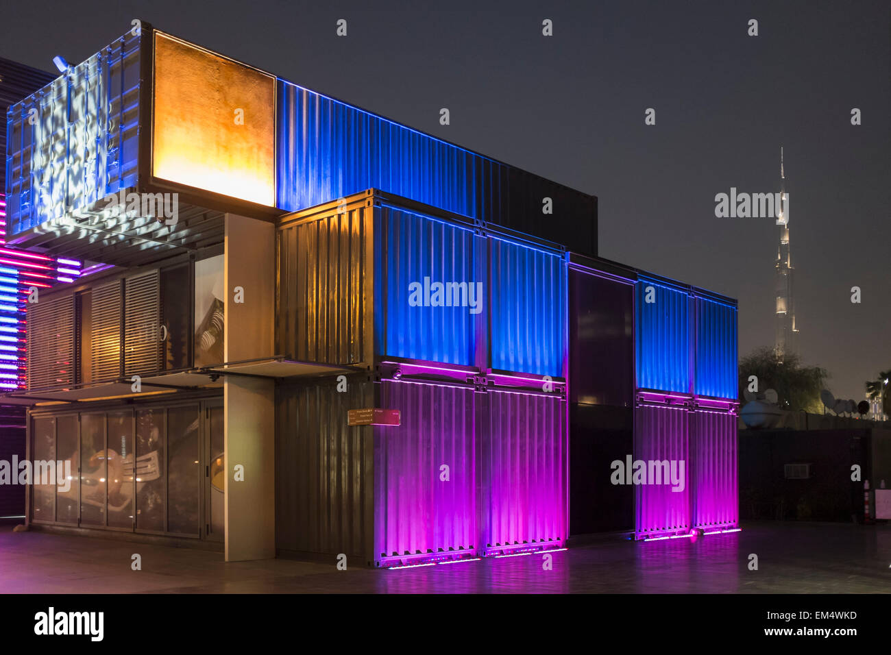 Boxpark dubai hi-res stock photography and images - Alamy
