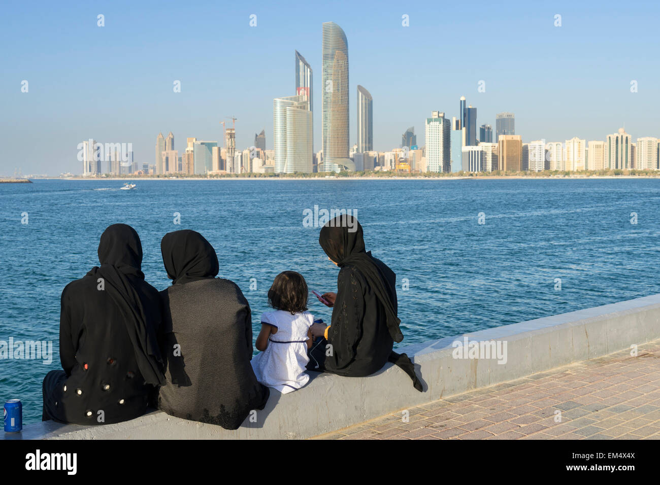 Abu dhabi people corniche hi-res stock photography and images - Alamy