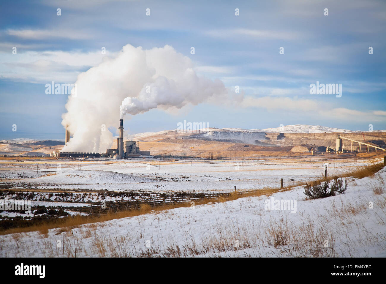 American industrial complex hi-res stock photography and images - Alamy