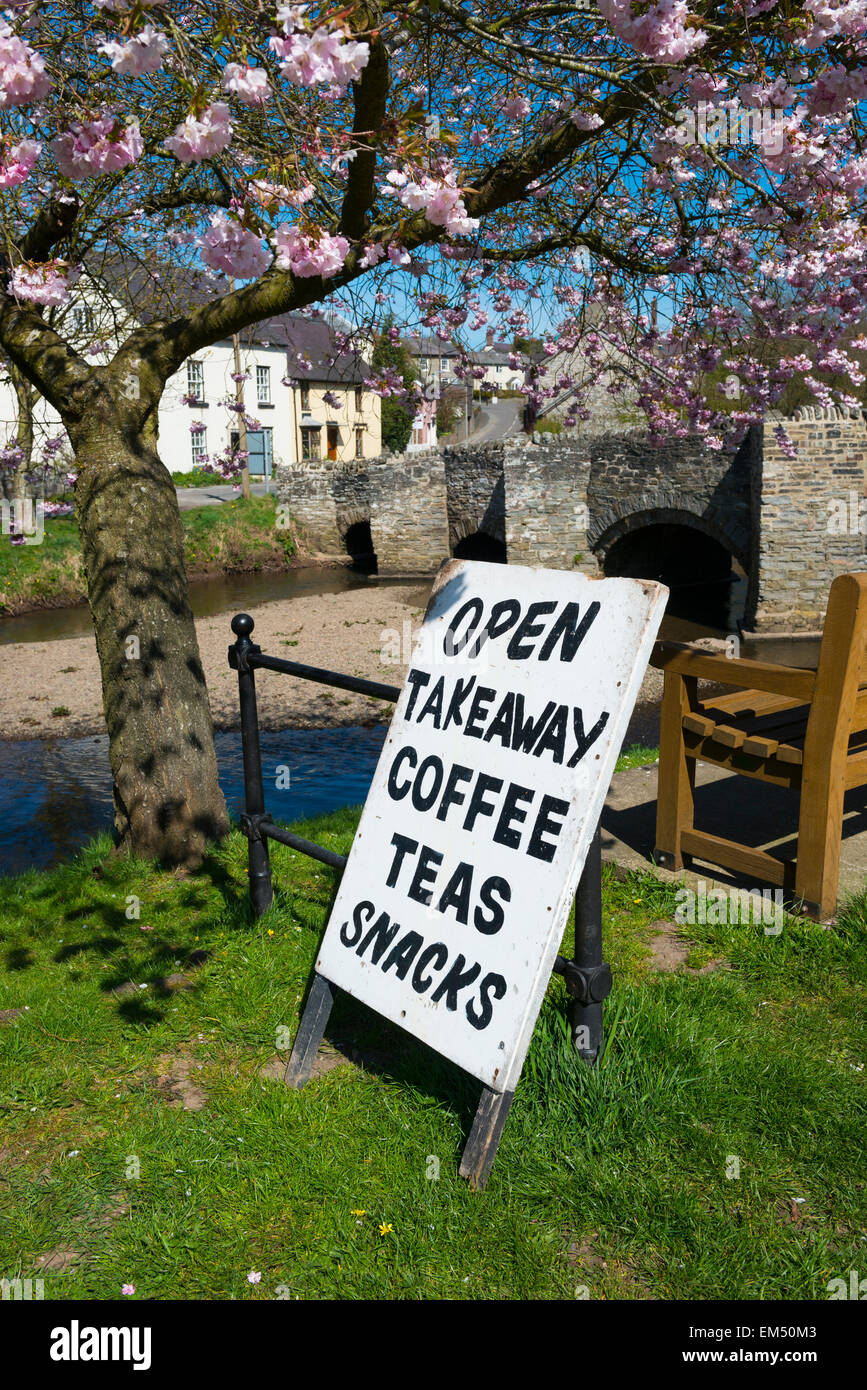 English tea room sign hi-res stock photography and images - Alamy