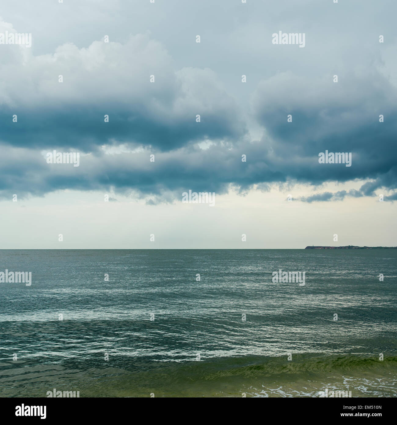 Dark sea hi-res stock photography and images - Alamy