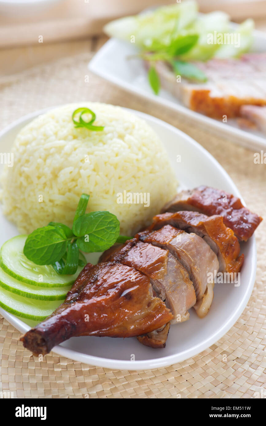 Roasted duck and roasted pork crispy siu yuk Stock Photo - Alamy