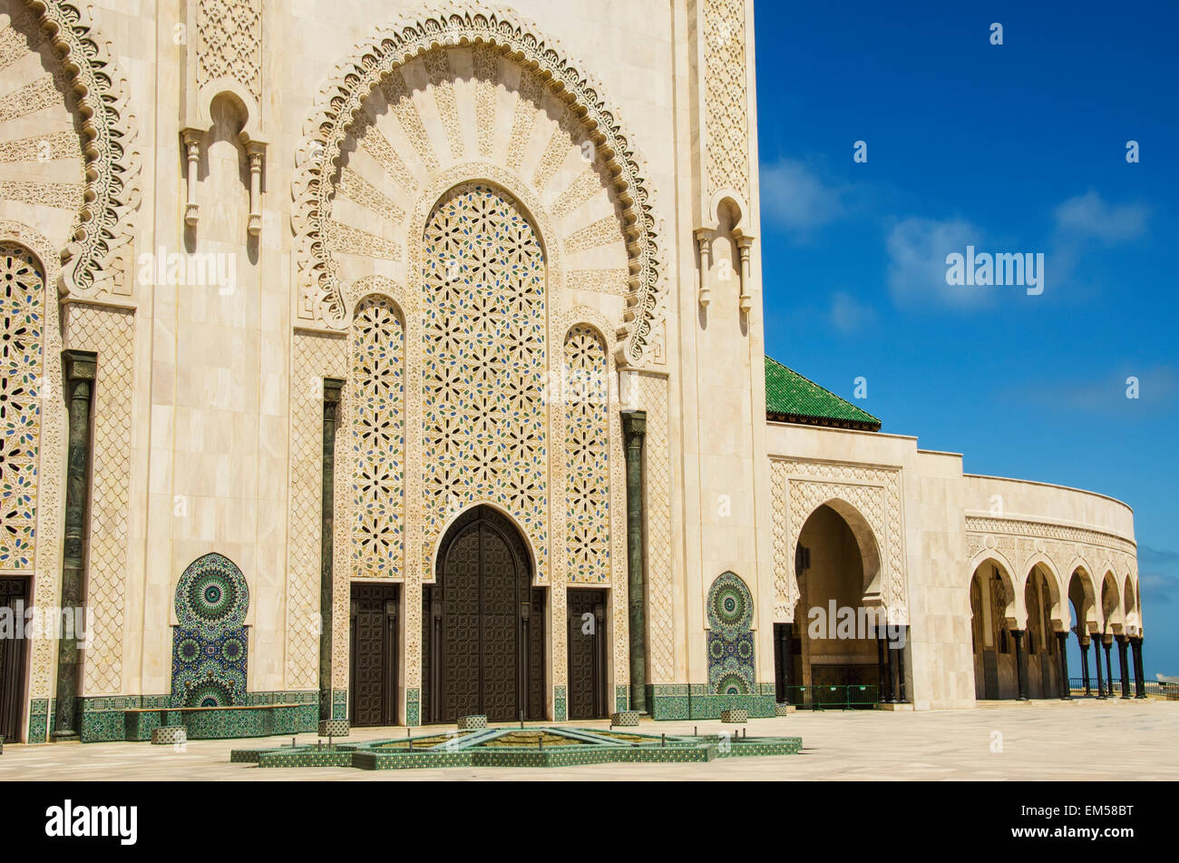 Grand mosquee hassan ii hi-res stock photography and images - Alamy