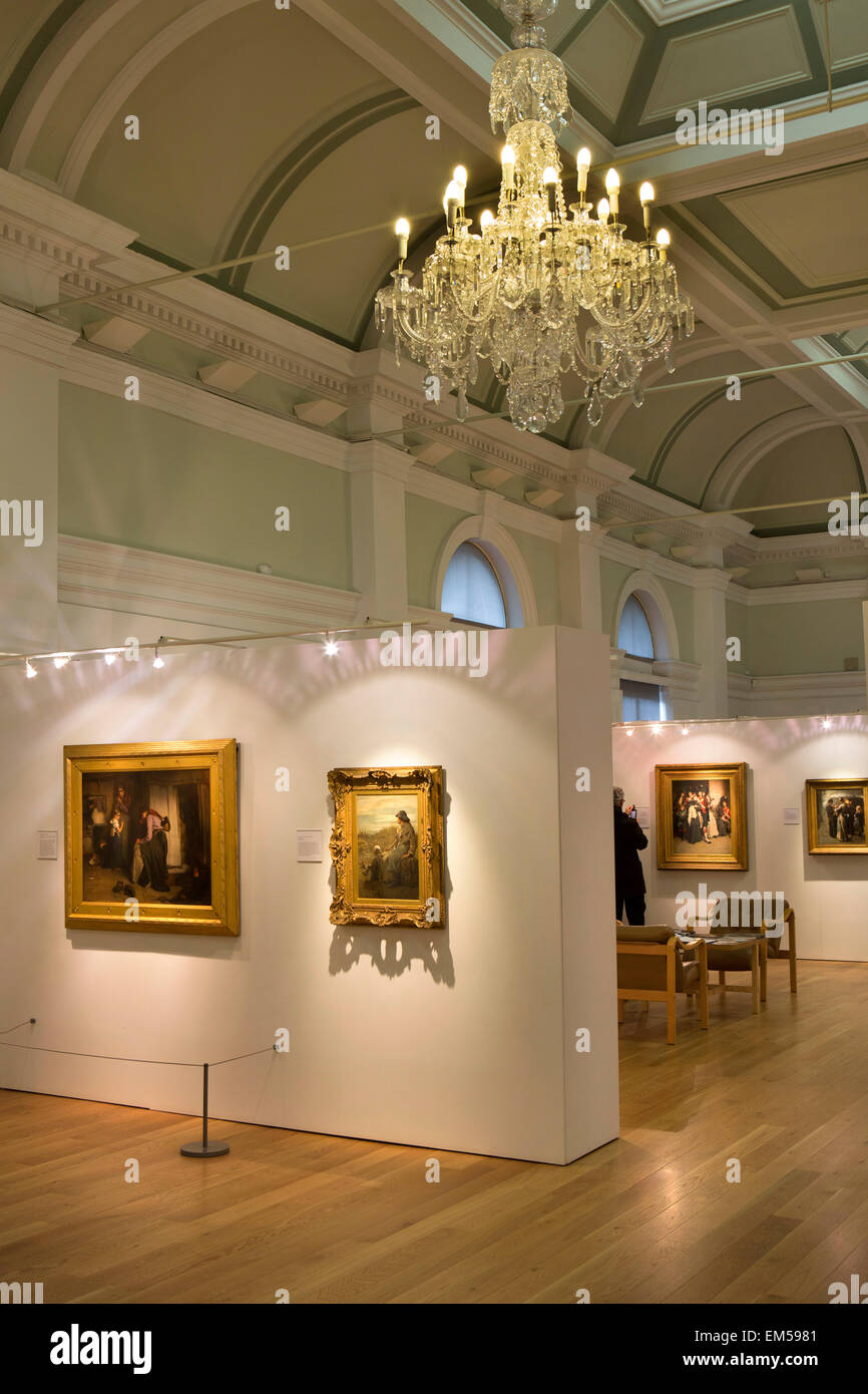 UK, England, Yorkshire, Harrogate, Mercer Art Gallery, interior Stock ...