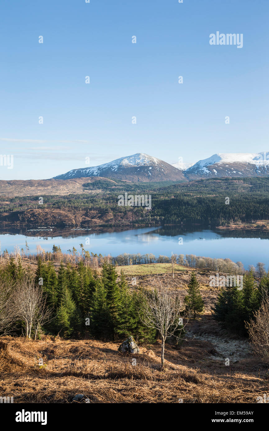 Loch Garry at Lochaber in the Scottish Highlands Stock Photo - Alamy