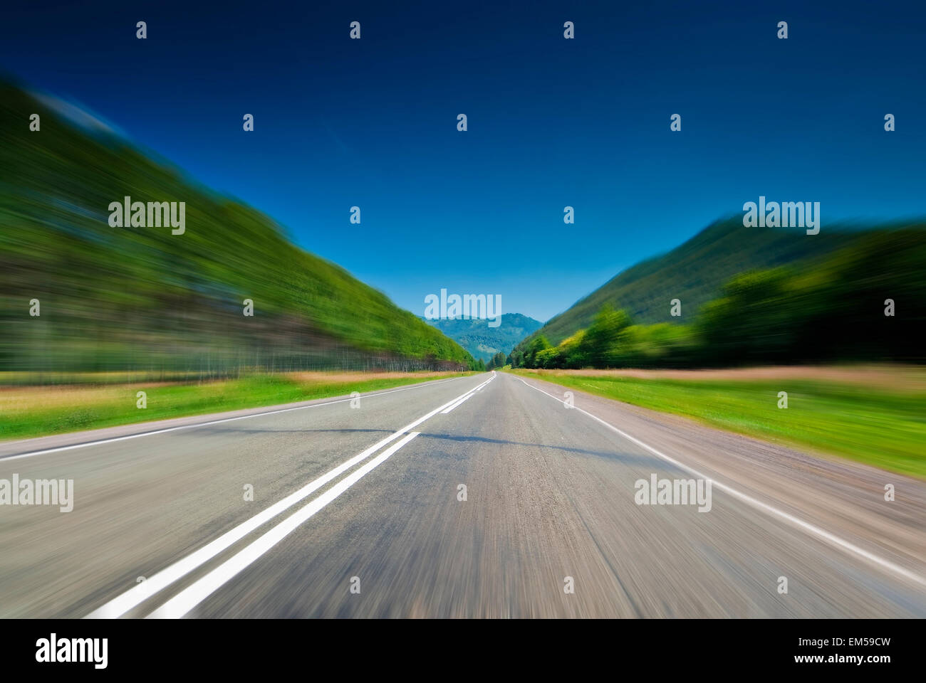 Direct road hi-res stock photography and images - Alamy