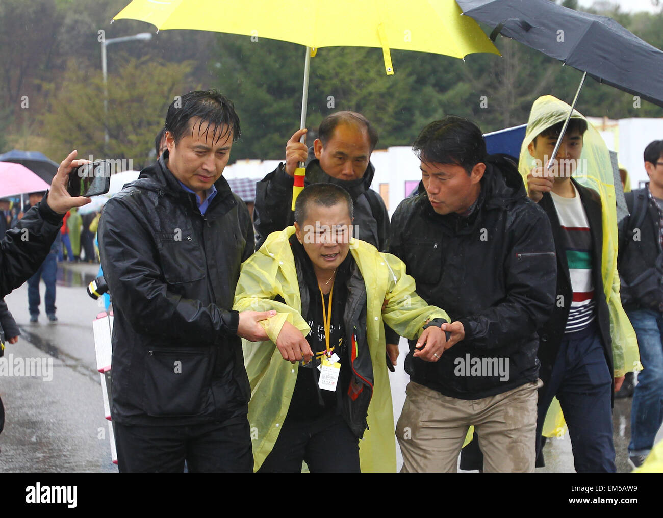 Sewol ferry victims hi-res stock photography and images - Alamy