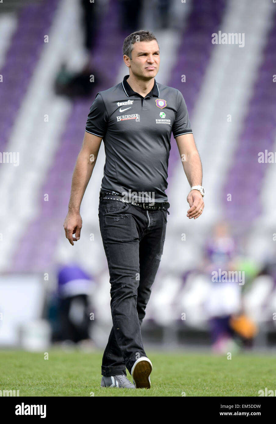 Aue, Germany. 12th Apr, 2015. Aue's coach Tomislav Stipic pictured at ...