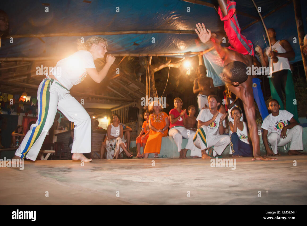 Brazilian martial arts dance practice capoeira hi-res stock photography ...
