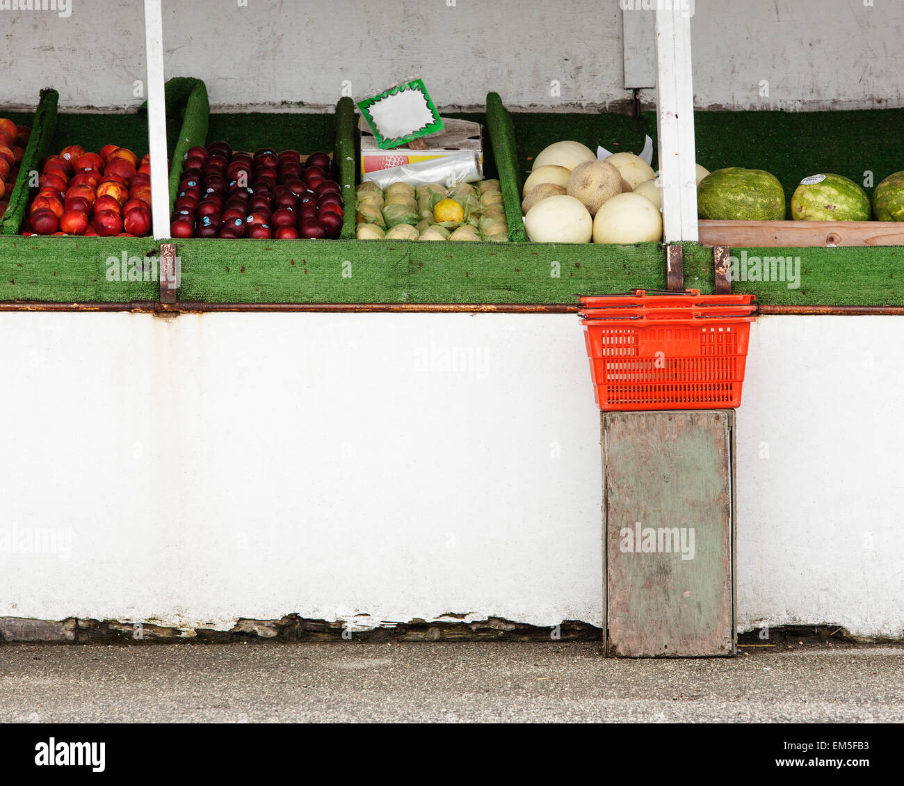 Watermelon sale farm in hi-res stock photography and images - Alamy