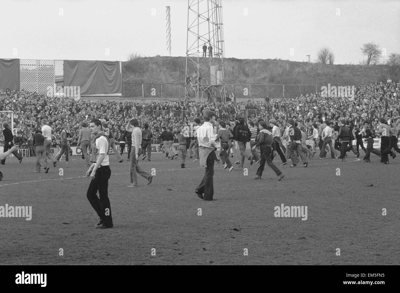 Football hooligans 1970s Black and White Stock Photos & Images - Alamy