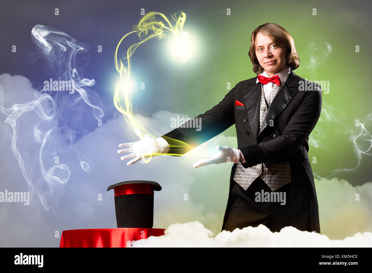 Guy magician hi-res stock photography and images - Alamy