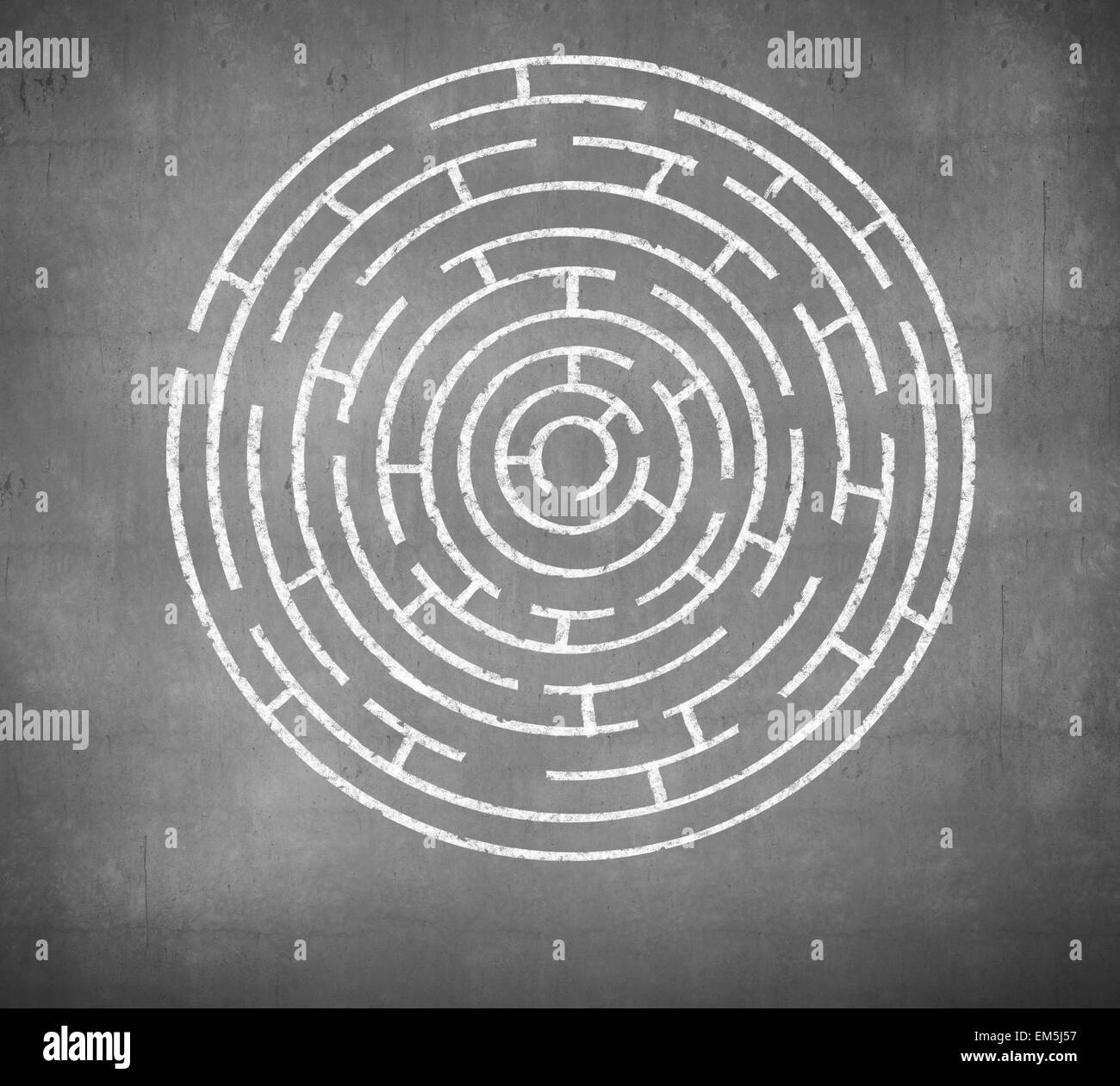Maze game round Black and White Stock Photos & Images - Alamy