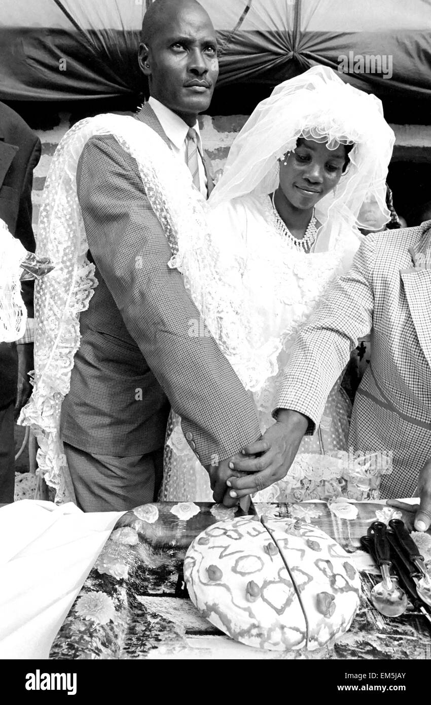 African bride and groom Black and White Stock Photos & Images - Alamy