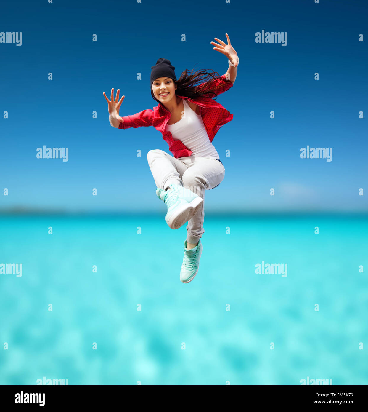 Breakdancer beach hi-res stock photography and images - Alamy