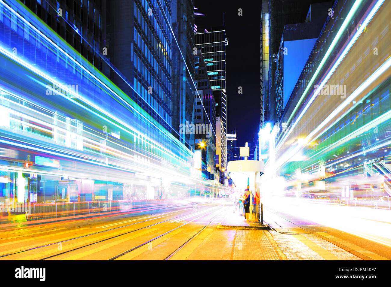 Traffic in city at night Stock Photo - Alamy