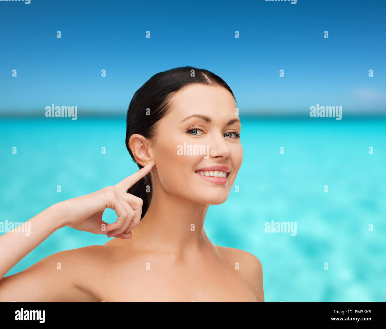 Ear pointing surgery hi-res stock photography and images - Alamy