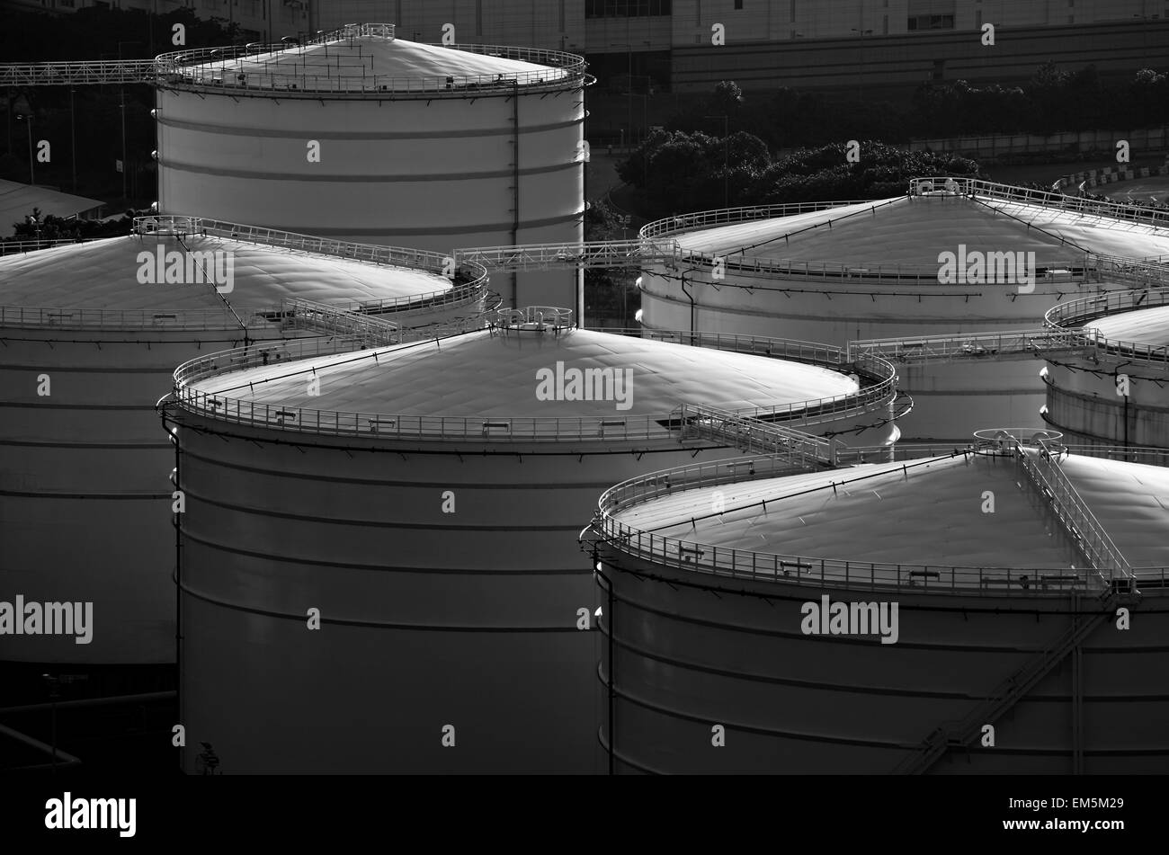 Chemical terminal Black and White Stock Photos & Images - Alamy