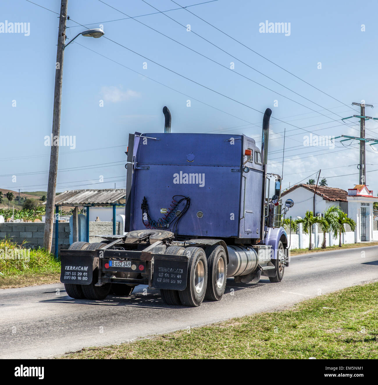 American truck hi-res stock photography and images - Alamy