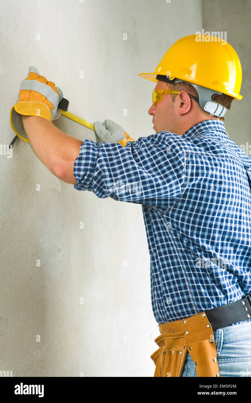 man do the measure Stock Photo - Alamy