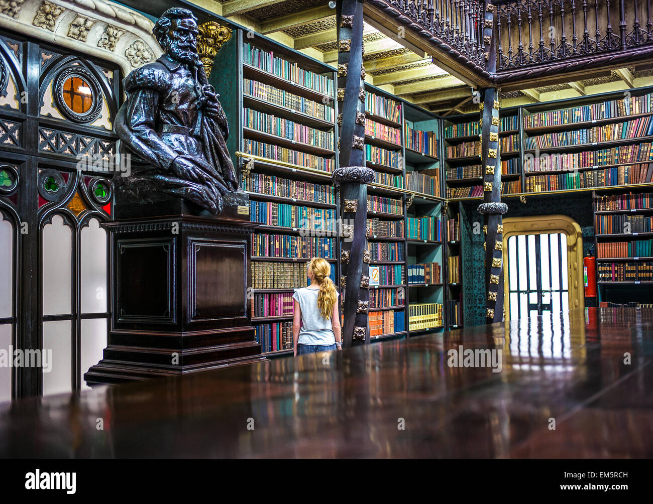 Portugues hi-res stock photography and images - Alamy