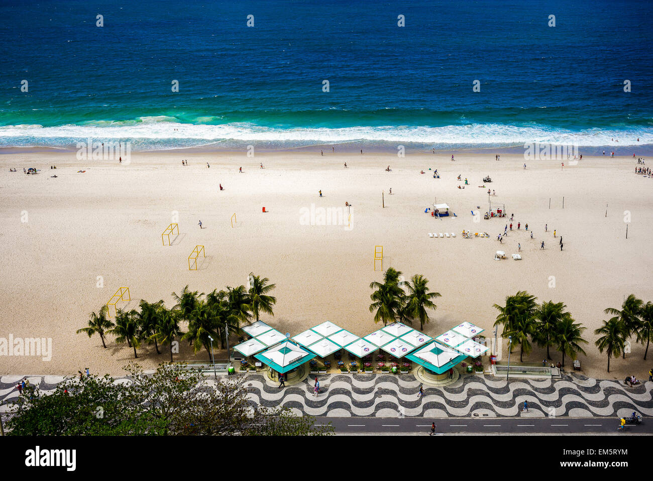 Spiaggia copacabana hi-res stock photography and images - Alamy