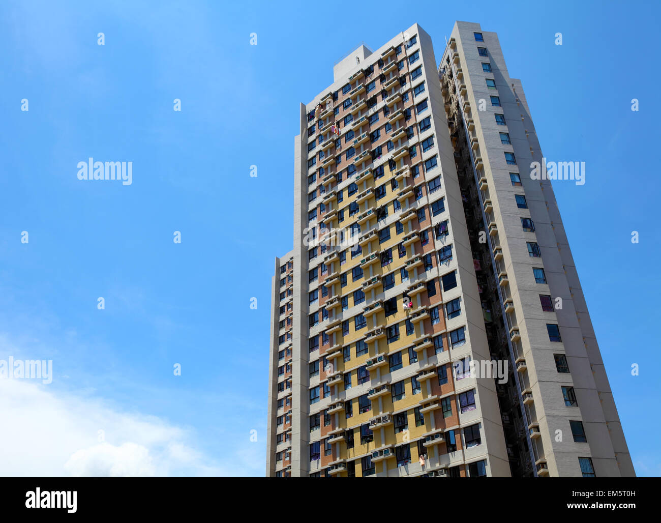 Residential building on hi-res stock photography and images - Alamy