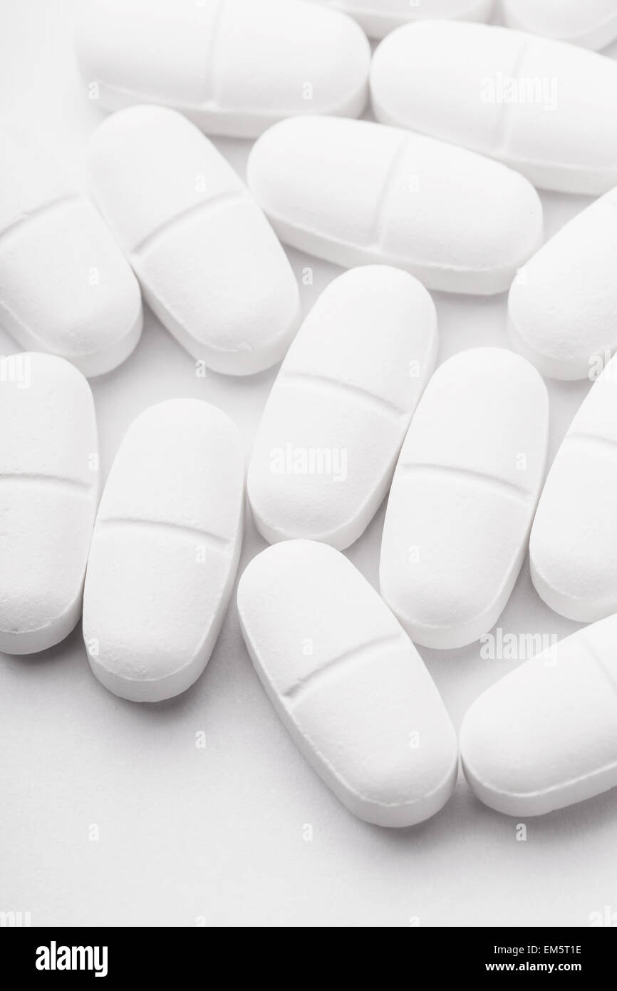 White drugs hi-res stock photography and images - Alamy