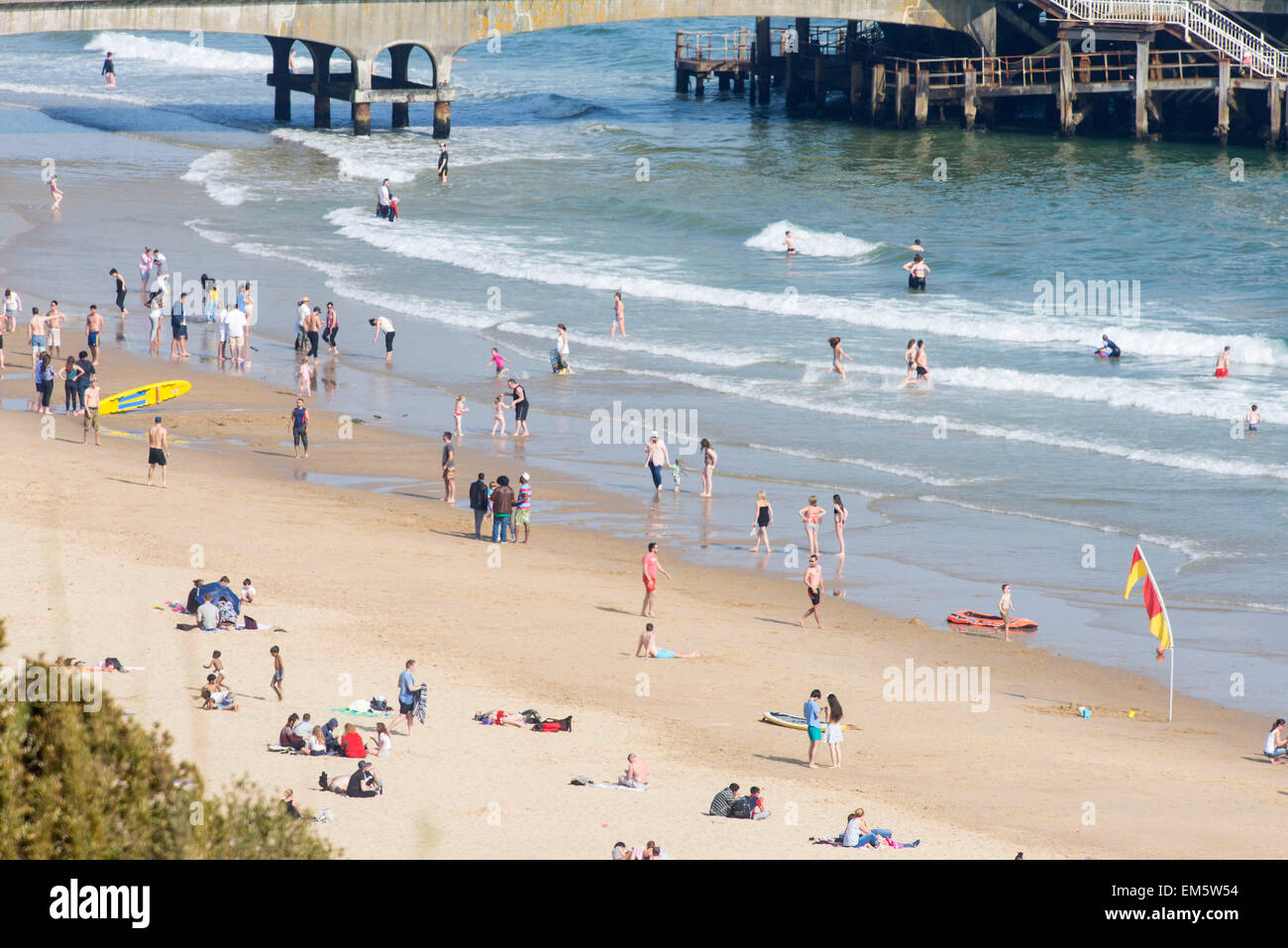Bournemouth beach, Dorset, UK. 16th April, 2015. UK weather. where ...
