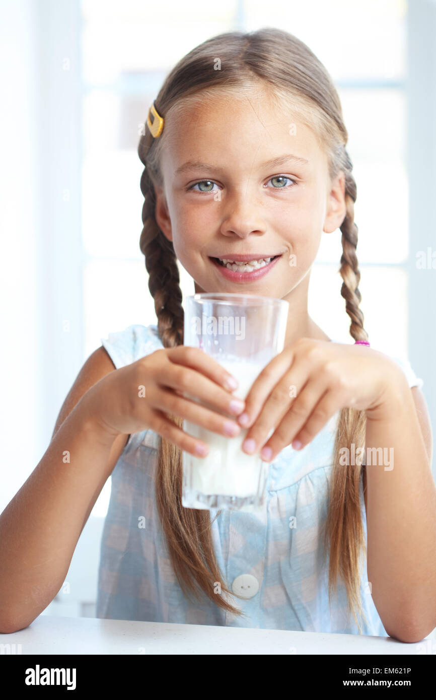 Child drinks milk Stock Photo - Alamy