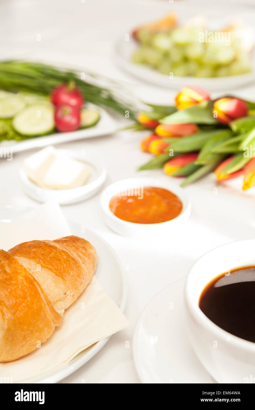 Edge of table cup hi-res stock photography and images - Alamy