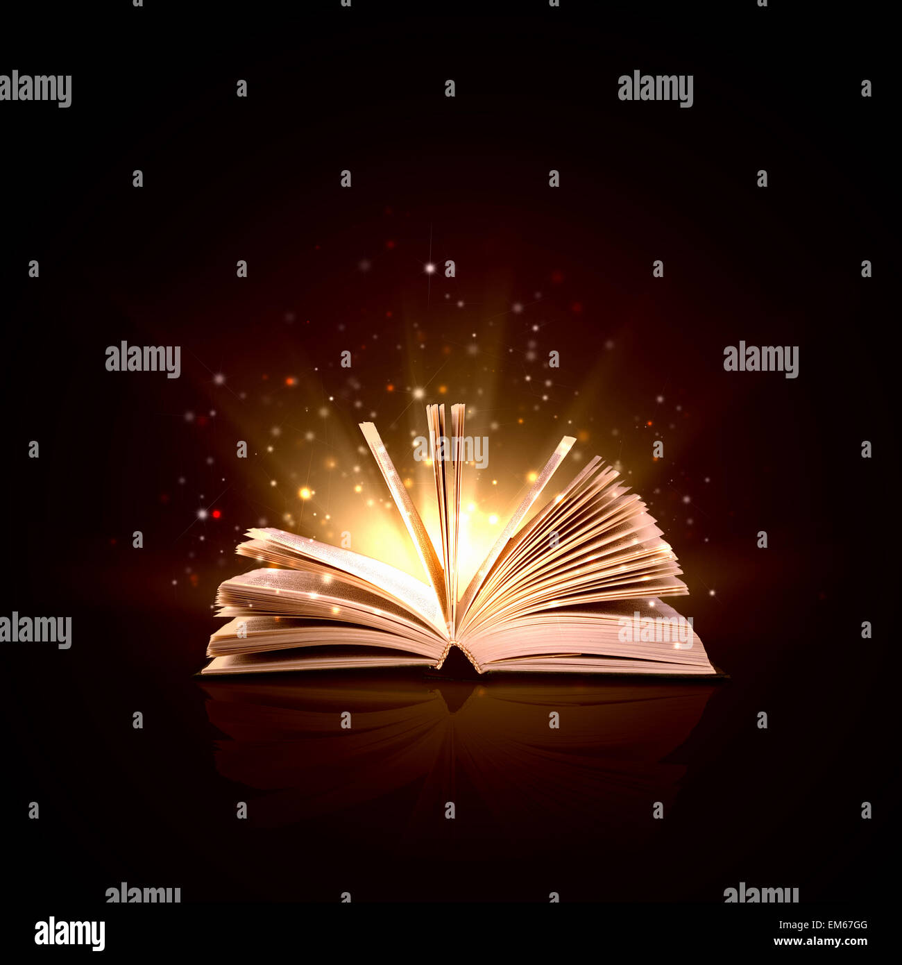 Magic spells, book hi-res stock photography and images - Alamy