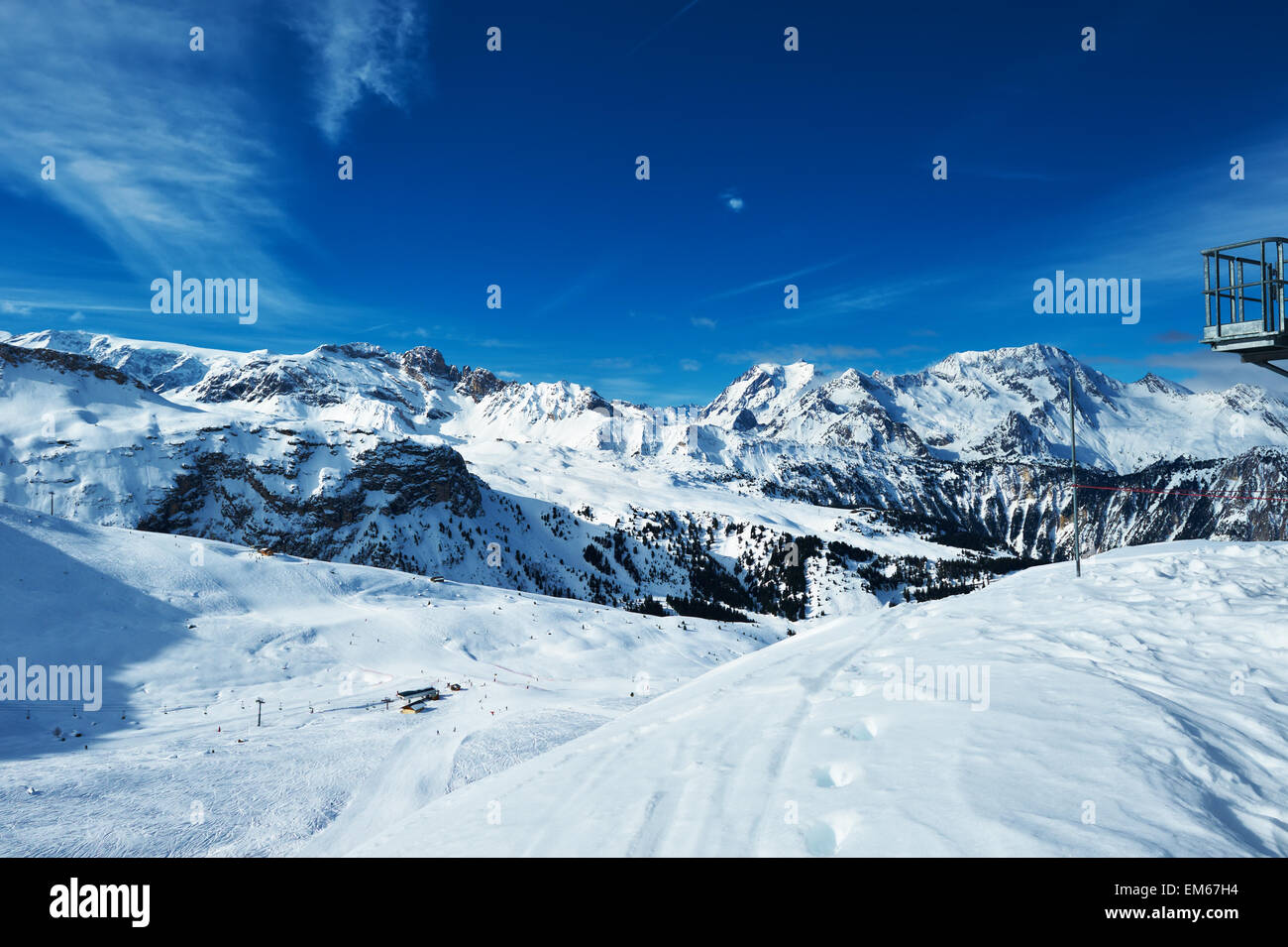 Snow mountains in france hi-res stock photography and images - Alamy