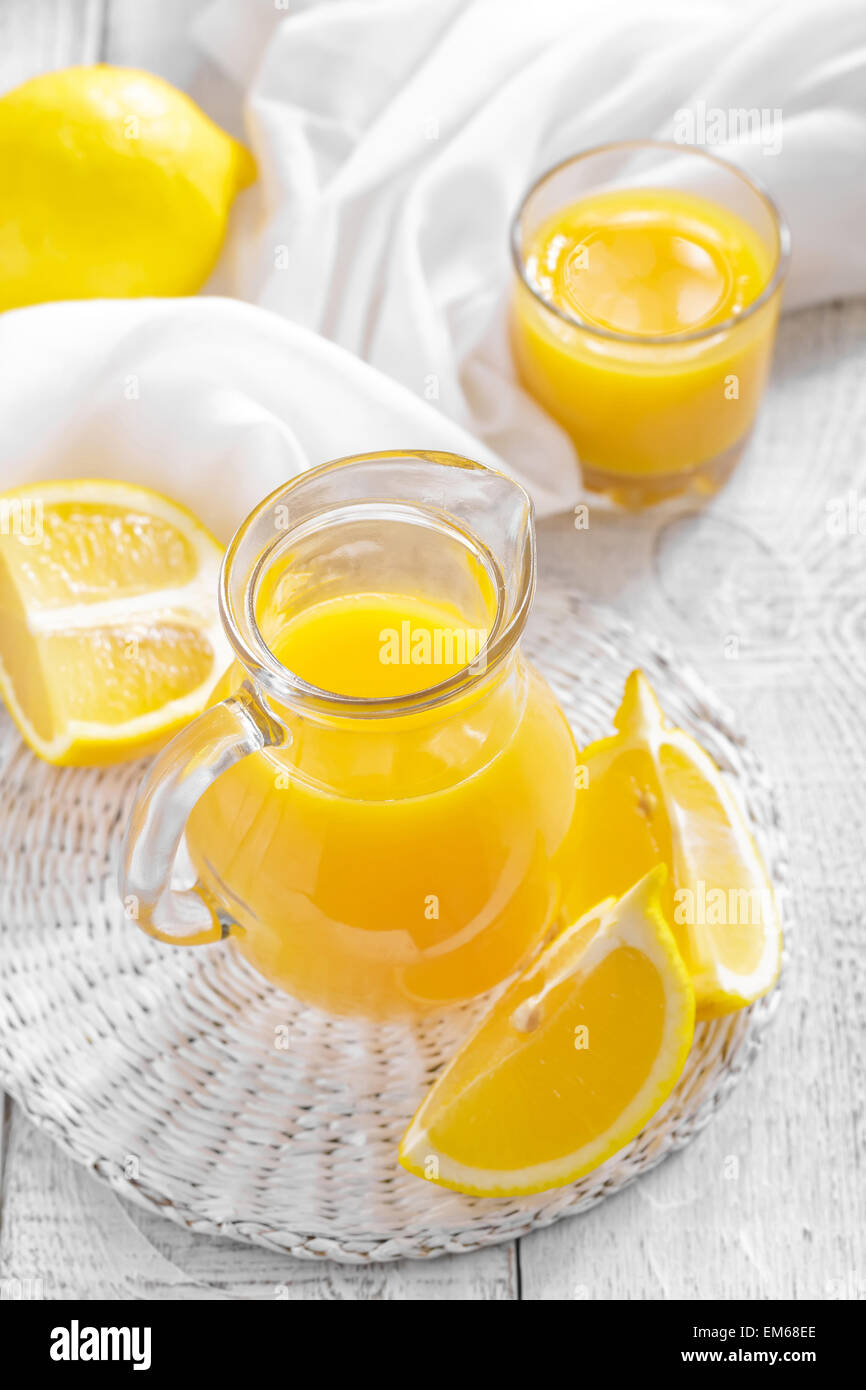 Juice lemon hi-res stock photography and images - Alamy
