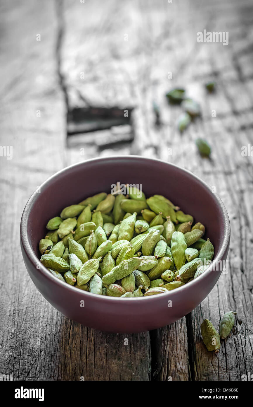 Cardomon pods hi-res stock photography and images - Alamy