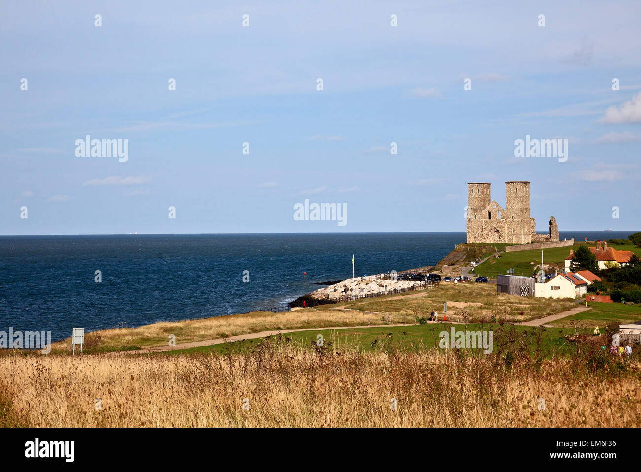 RS 2176. Reculver Country Park, Reculver Towers, Kent, England Stock ...