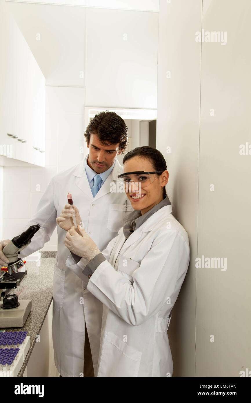 scientists in the laboratory Stock Photo - Alamy