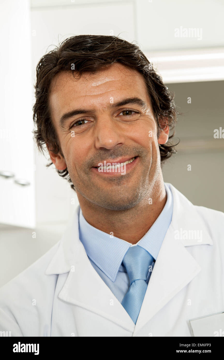 scientist man in the laboratory Stock Photo - Alamy