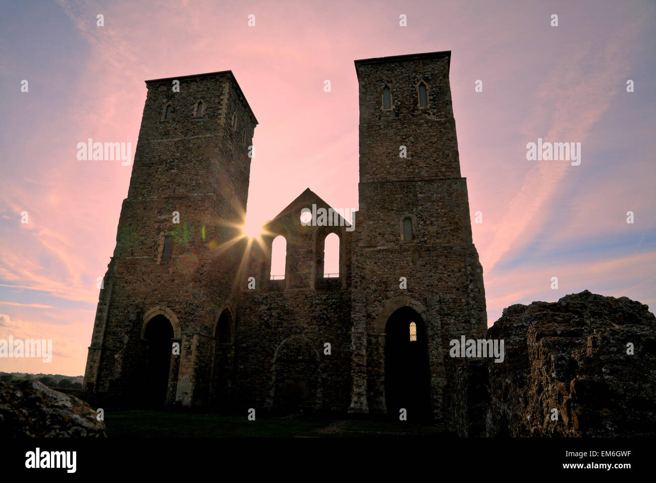 RS 2189. Reculver Country Park, Reculver Towers, Kent, England Stock ...