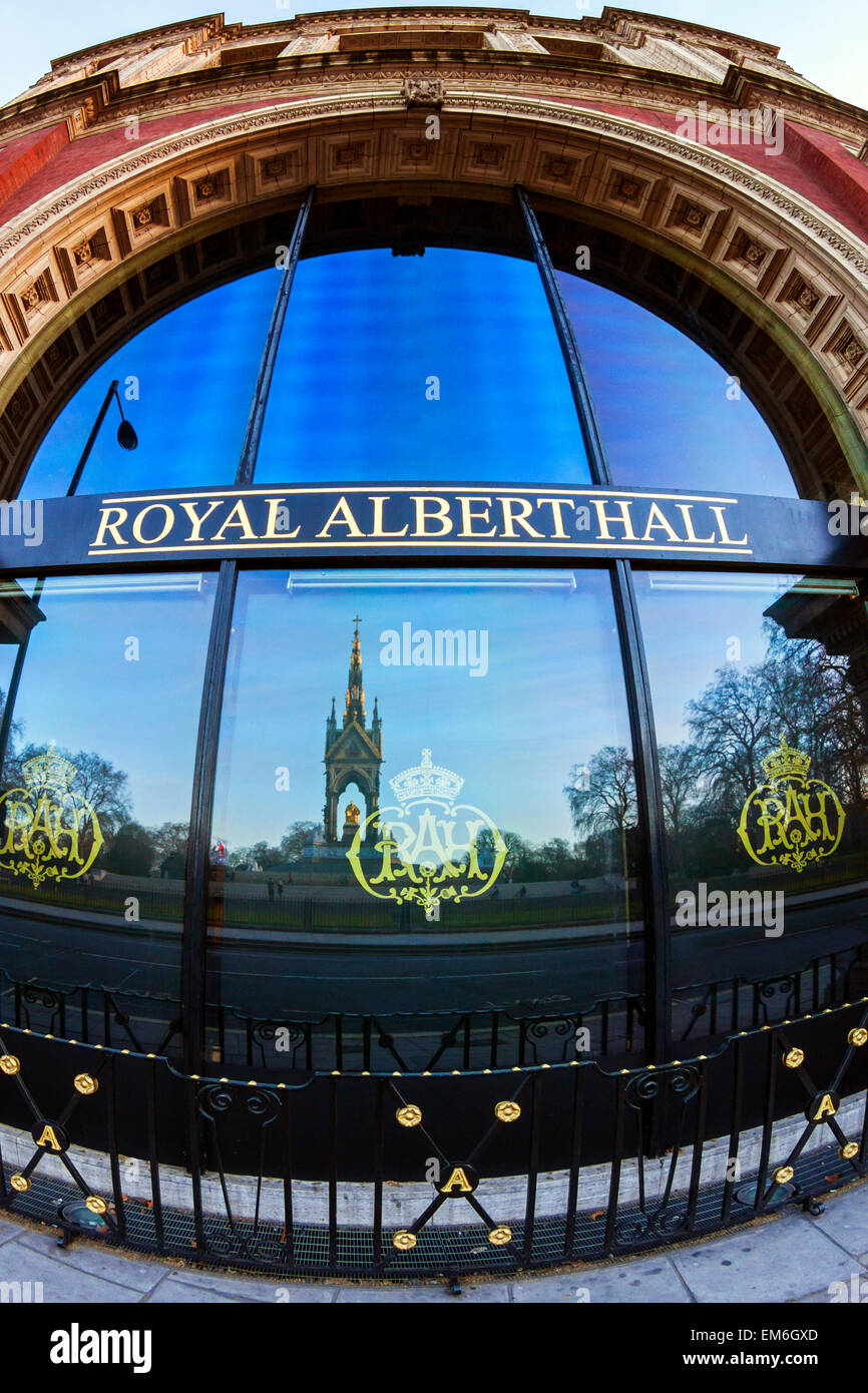 Royal albert hall hi-res stock photography and images - Alamy