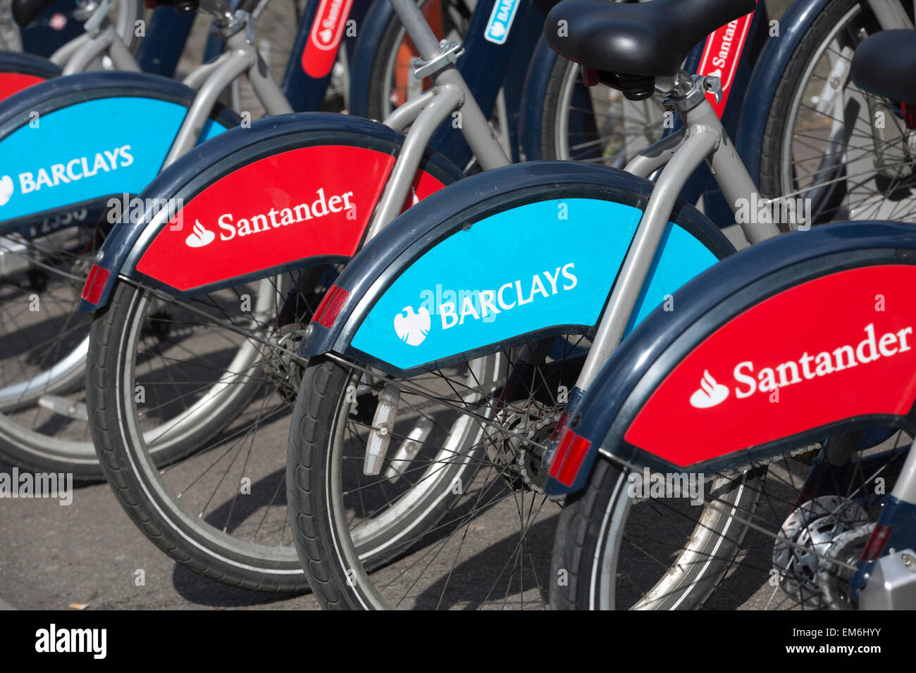 London's blue “Boris bikes” are to be painted red under a seven-year ...