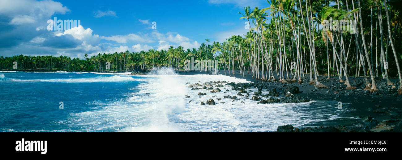 Kalapana black sand beach hi-res stock photography and images - Alamy