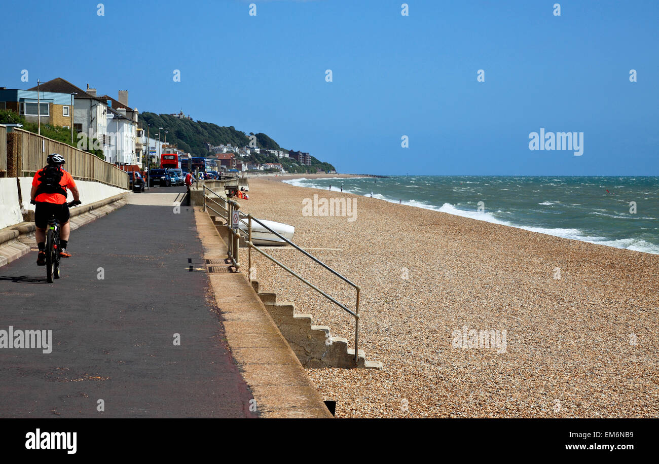 RS 4870. Beach, Sandgate, Kent, England Stock Photo - Alamy