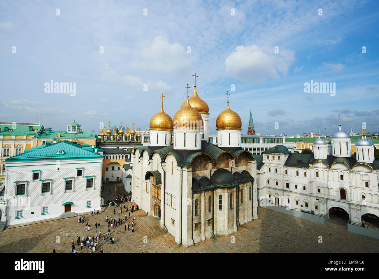 White square moscow hi-res stock photography and images - Alamy